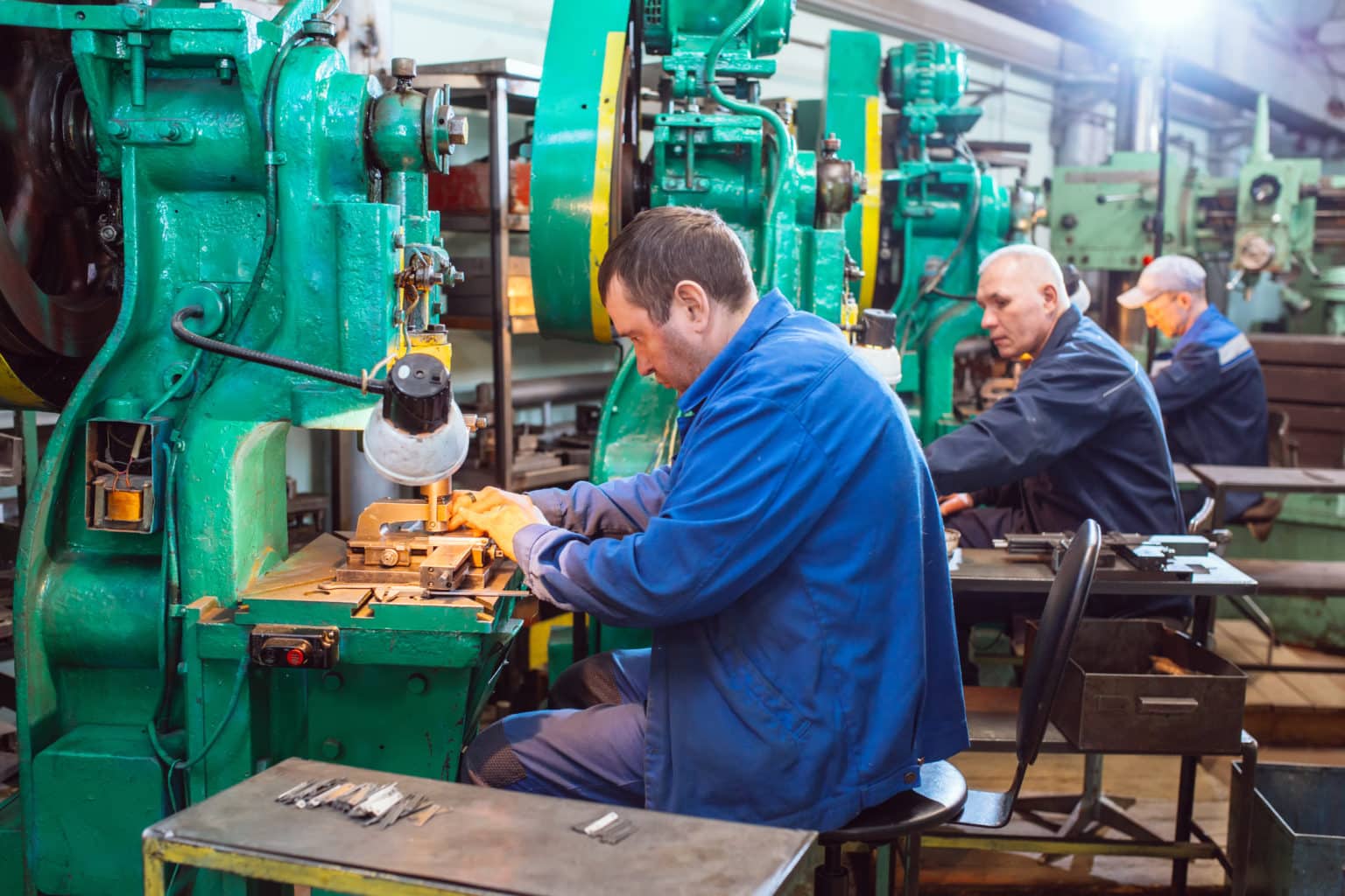 5 Skilled Labor Examples and Why You'd Love the Job